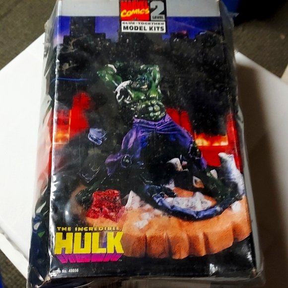 Toys | The Incredible Hulk Model Kit | Poshmark